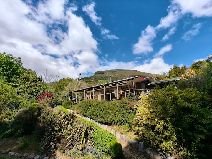 Secluded Garden Getaway – Perfect For Relaxation - Tākaka