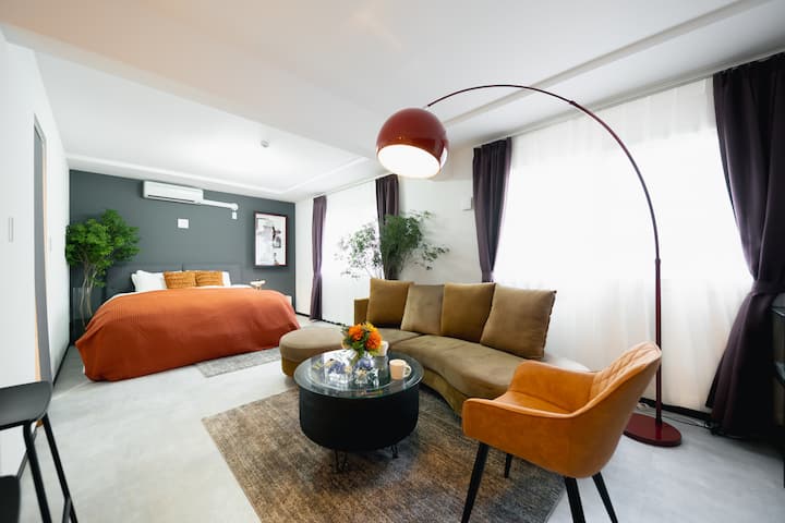 Car Enthusias Sapporo Digital Nomad Work - Sapporo