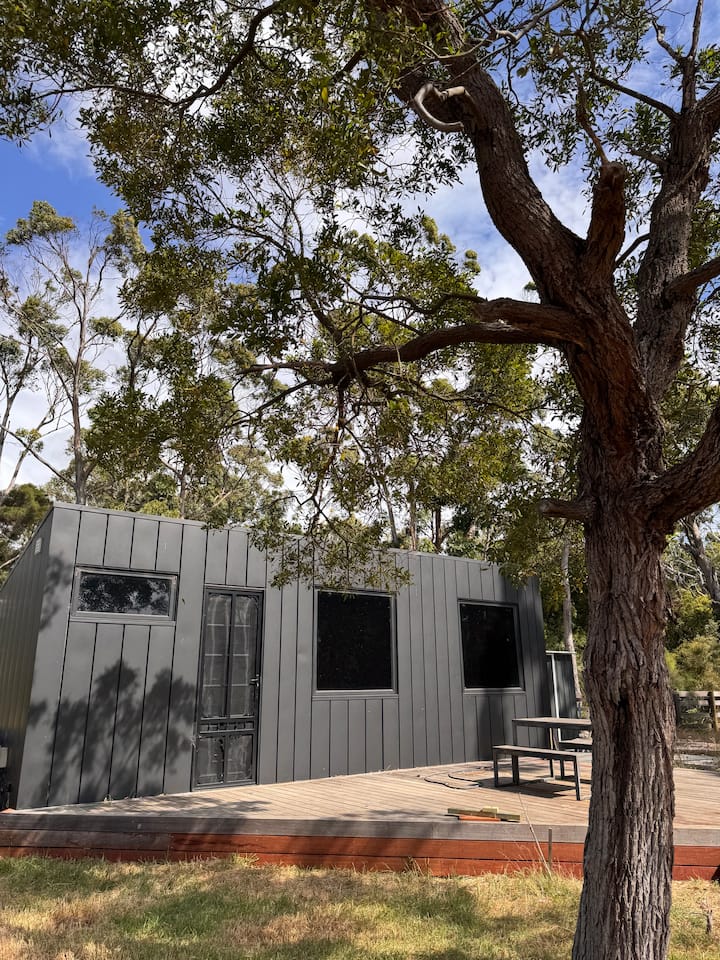 Tiny Home And Coastal Farm Stay - Melbourne