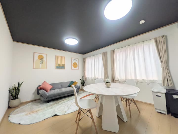 地下鉄駅徒歩4分！新千歳空港バス直通！札幌駅まで5駅10分！大型スーパー！無料駐車場完備 - Sapporo