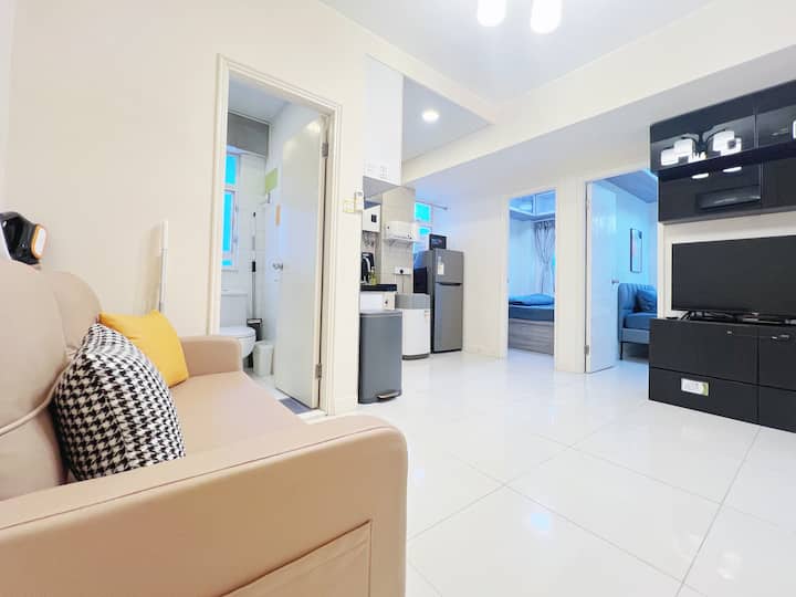 Time Square Causeway Bay Cozy2 Bedroom With Window - Sai Kung