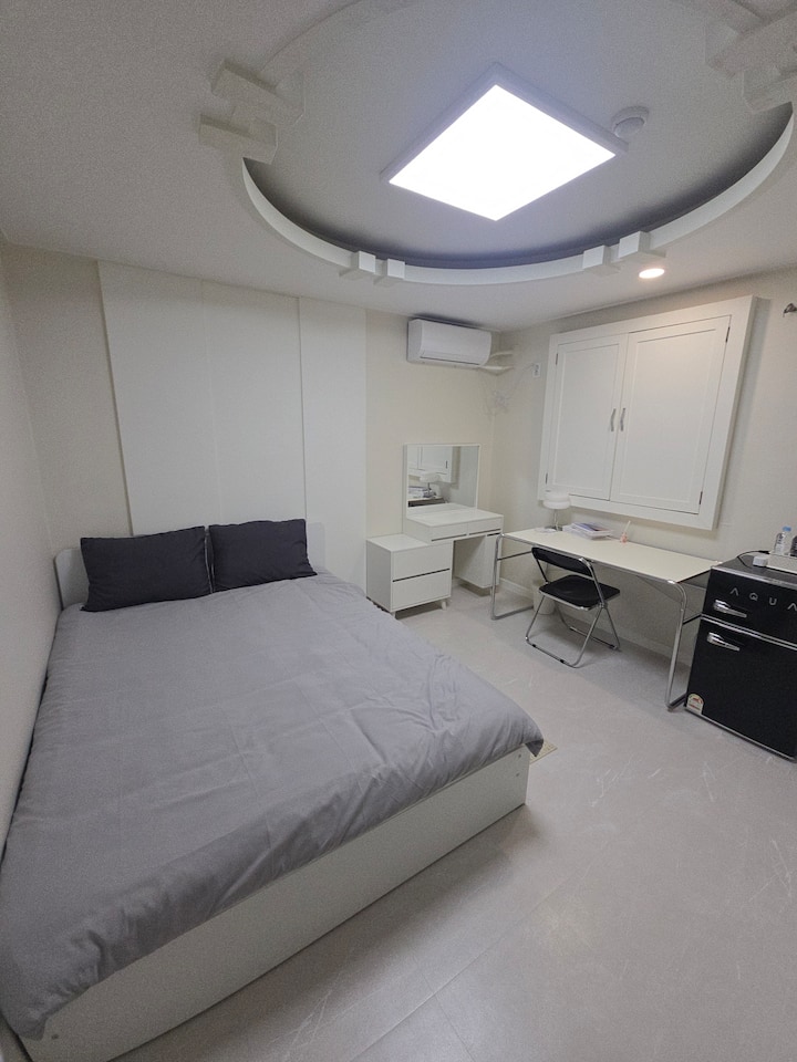 수원 행궁/깨끗한 숙소/편리한 위치/공방거리 행리단길 - Suwon-si