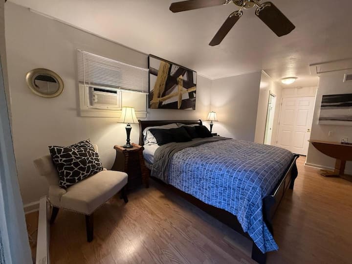 Great Studio In Edmonds Wa - Lynnwood, WA