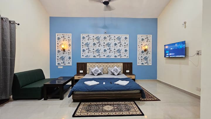 Lovingluving Signature Stay - Bhubaneswar