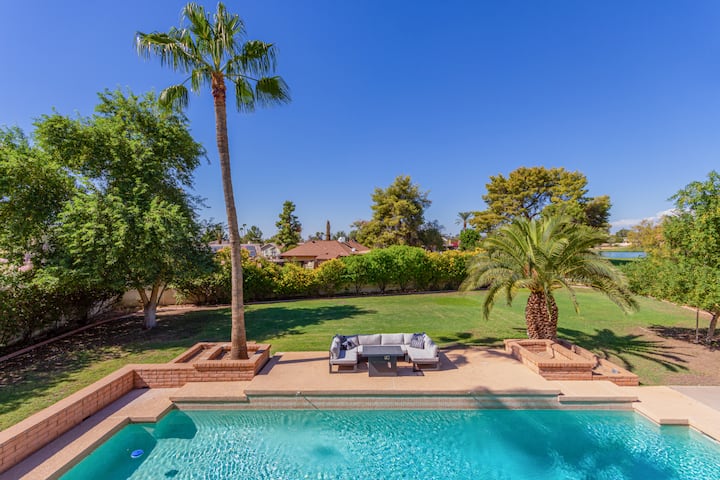 Golf Course Getaway, Sleeps 12, Perfect Location - Phoenix