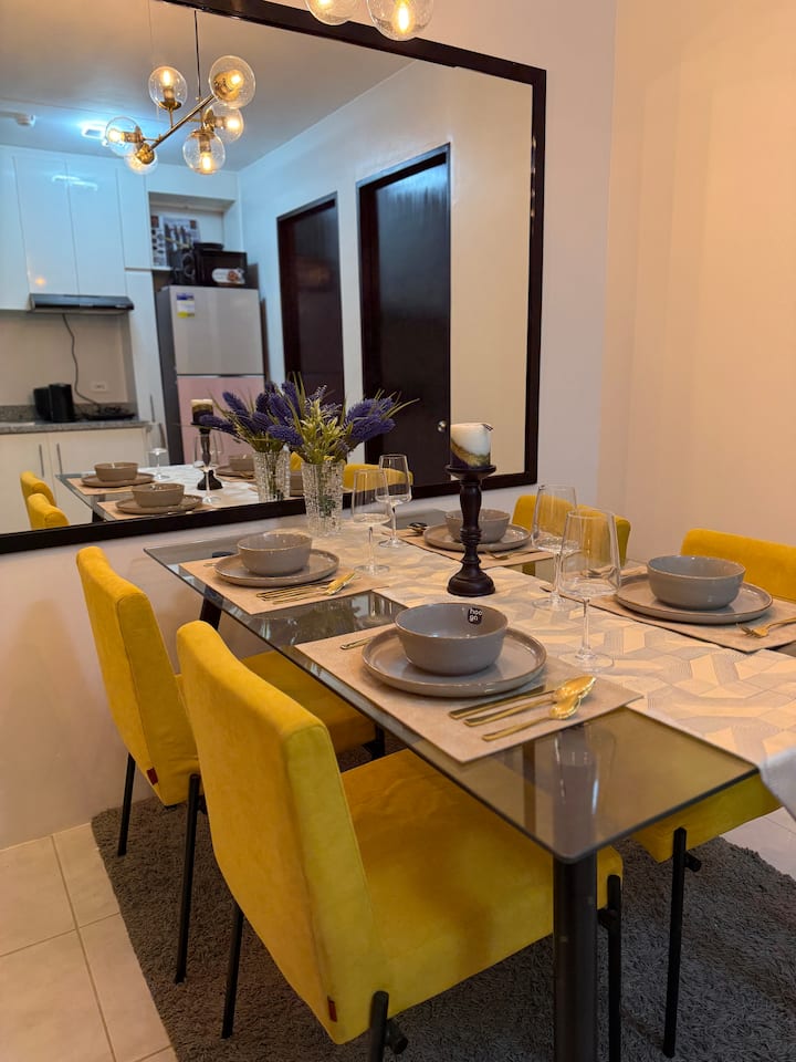 Modern Elegant Suite Near Oakridge / Sm - Cebu