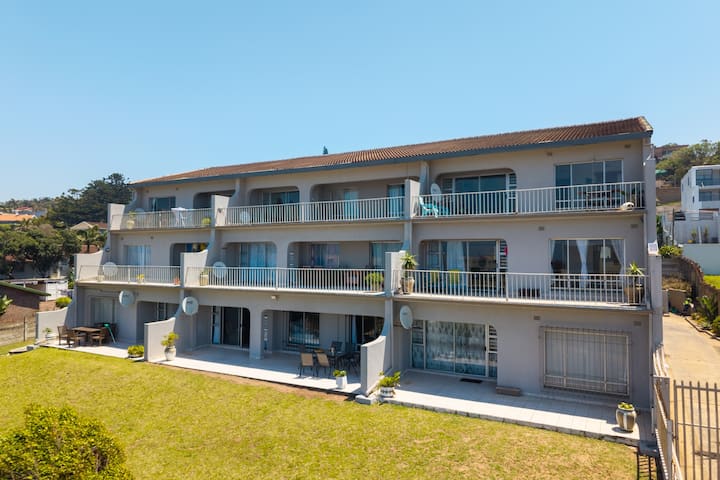 Spacious Sea 3 Bedroom Apartment @ Marine Terrace - Ramsgate