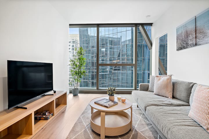 Luxury City Escape 2 Bedrooms Pool, Sauna, And Gym - Brunswick