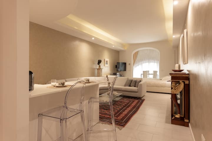 Monolocale Piazza Marconi - Mantova Centro - Mantua