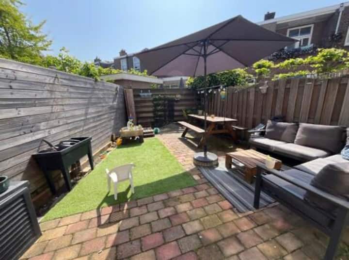 Huis Met Zonnige Tuin, Vlak Bij Het Strand - The Hague