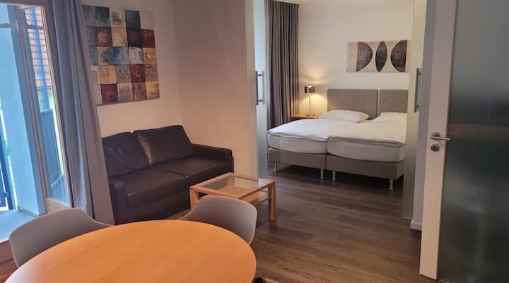 Ruhige 2 Zimmerwohnung Am Kolumbusplatz 70 - Munich