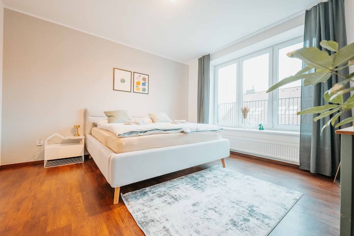 Zen Apartment, 400m From The Square - Pilsen