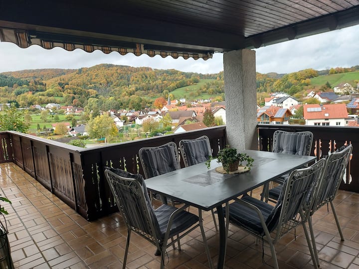 Große Wohnung 140 Qm Mit Herrlichem Ausblick - Seeheim-Jugenheim