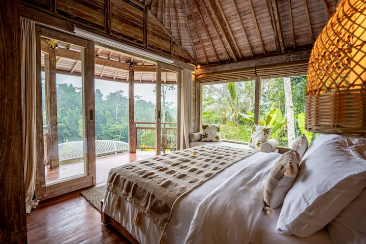 Wooden Villa With Infinity Pool And Jungle View #2 - Indonesia