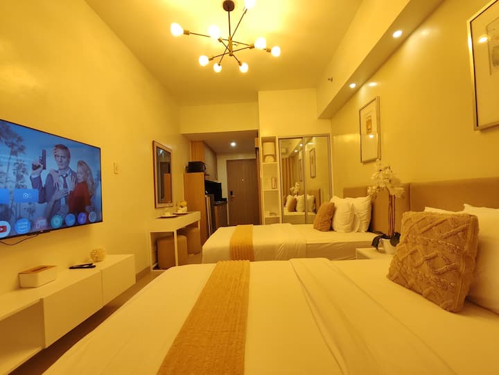 Serene Suite By Rioluxxestaycation At Shore 2 - Manila