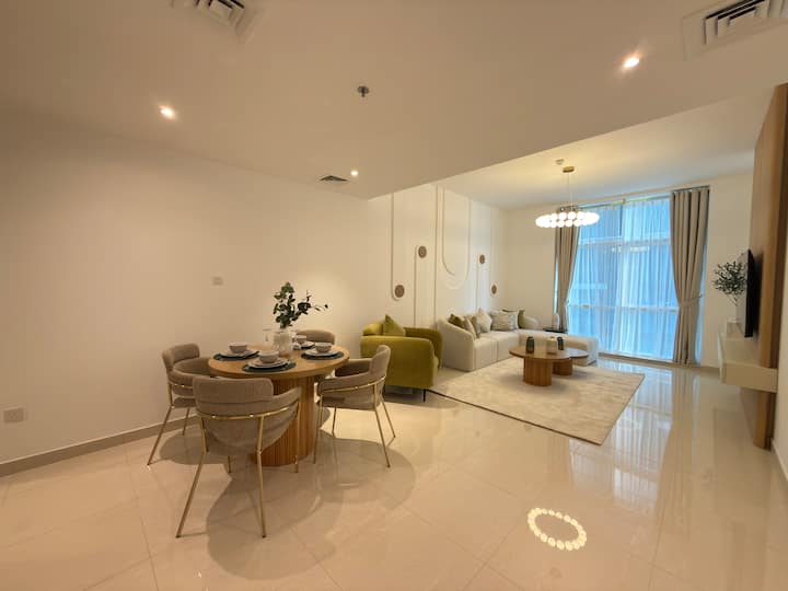 City Living Holiday Home | On Sheikh Zayed Road - Dubái