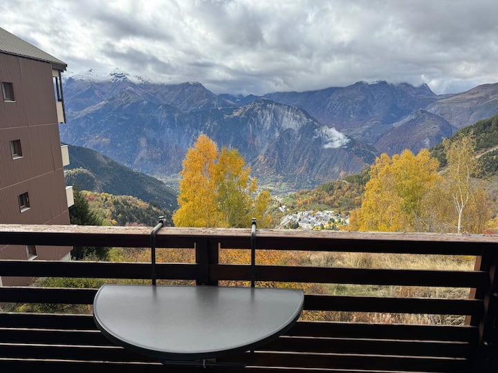 L'escale | Au Pied Des Pistes Avec Parking Public - Oz-en-Oisans