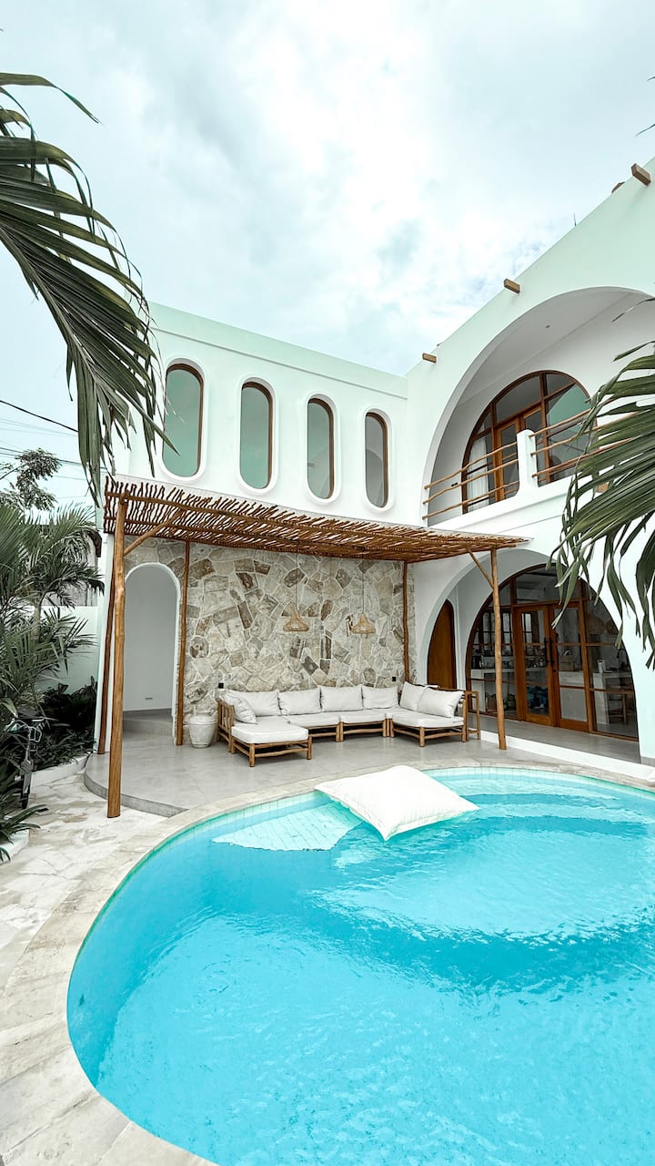 Villa Of The Gods – Tropical 3br Island Haven - Australia