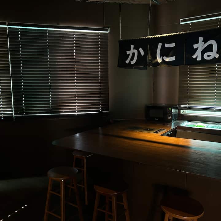 25평의 이자카야 주방을 갖춘 "데구르르르 오리호텔" - Gwangju