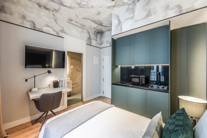 Elegante Estudio Individual Centro De Madrid - Madrid