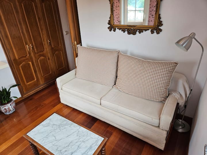 Habitación Doble En Milladoiro, Camino De Santiago - Ames