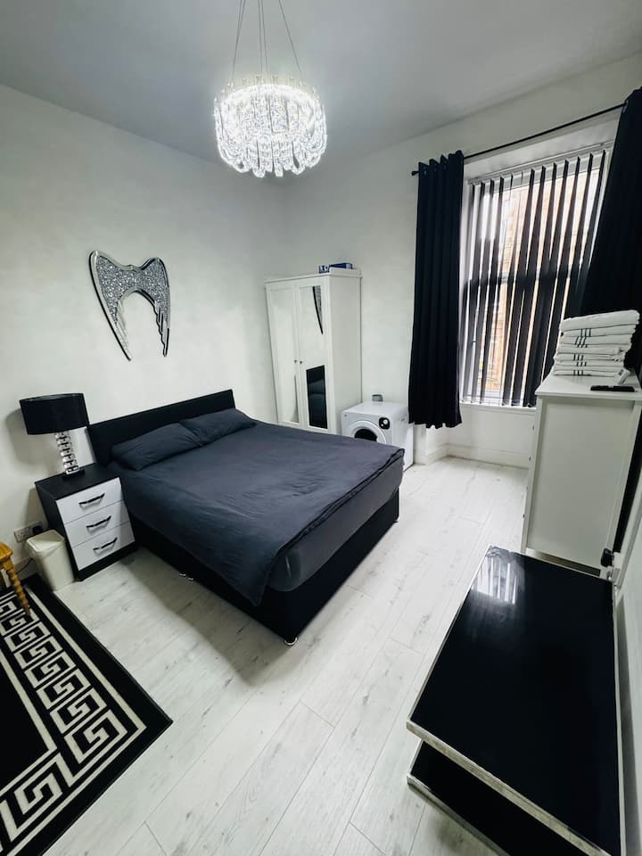 Glasgow Executive Apartment 1 2br - East Kilbride