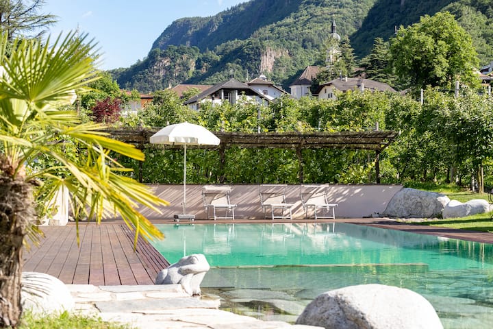 J-weißburgunder · Apartment Mit 2 Schlafzimmer - Lana