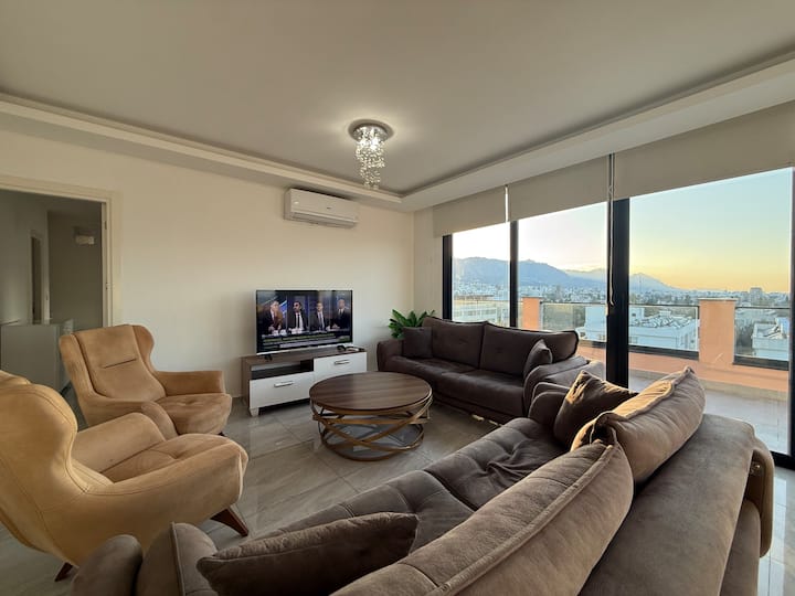 Girne Merkez  2+1  Opera Ve Pasha Casinoya 3 Dk - Girne