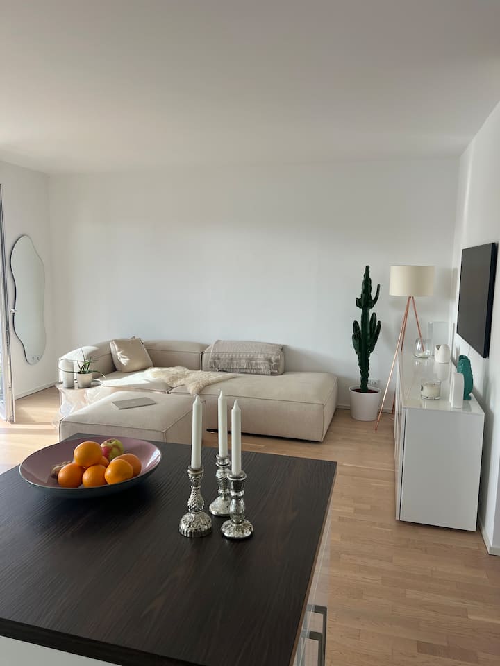 Schicke 3-zimmer-neubauwohnung In Köln-ehrenfeld - Cologne