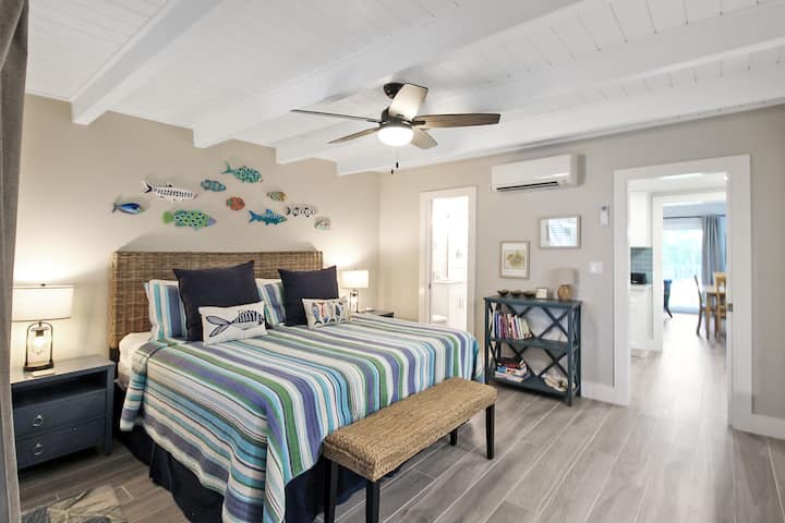 Sanibel Carefree Island Stay - Colony Inn 50 - Sanibel, FL