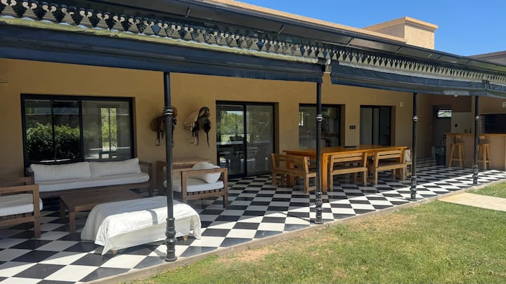 Casa Club De Campo Santa Catalina, Open Door - Luján