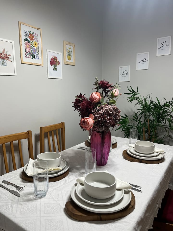 Bright & Budget-friendly 5-sleeper. Get Cozy - Casablanca, Maroc