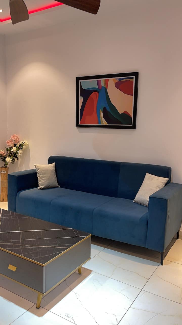 Aura Luxe 1-3 - Ghana