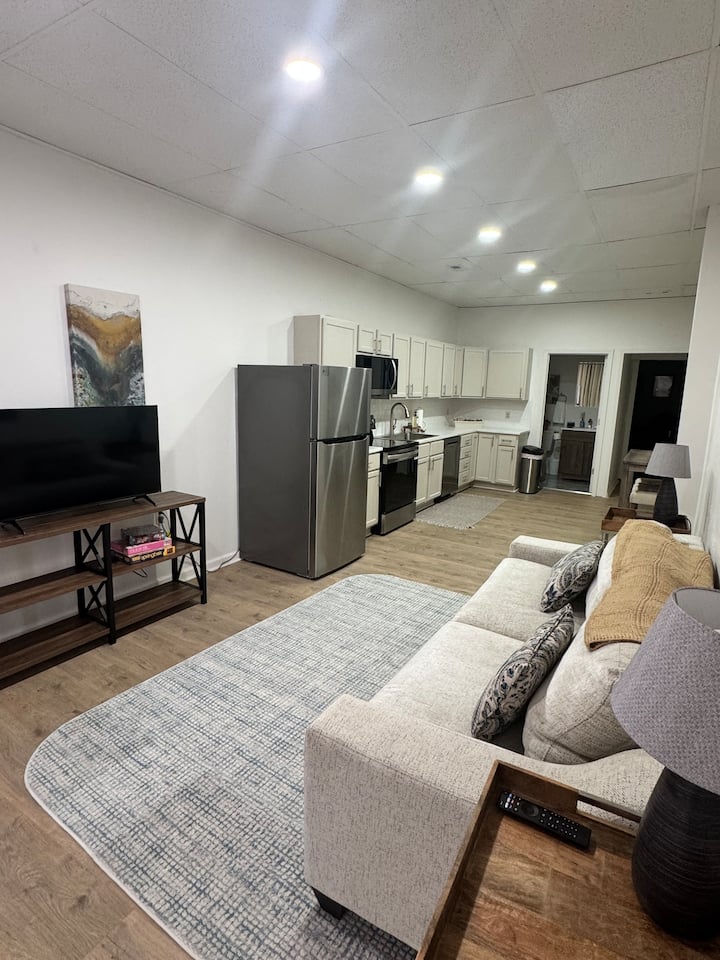 The Barber Shop Suite In Downtown Burlington - Burlington, VT