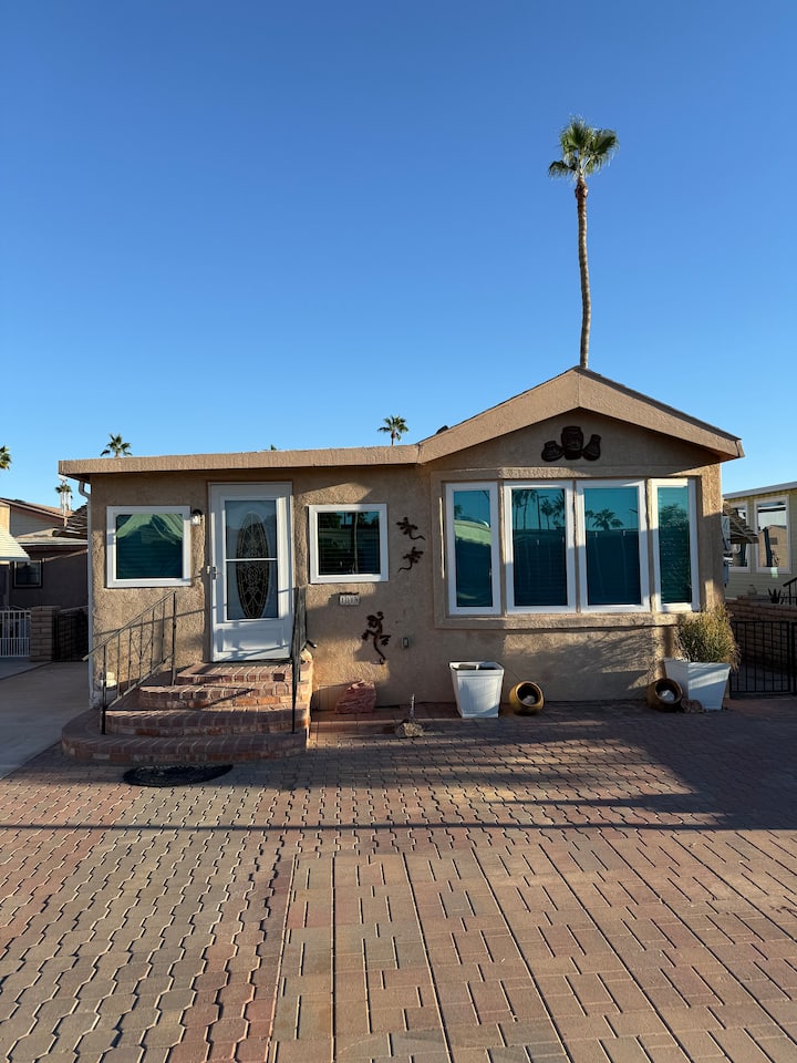 Country Roads 55+ | 2br W/ Pools & Fun - Yuma, AZ