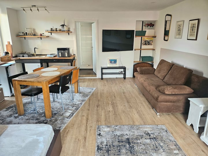 Stadtnahe Ruhige Grüne Oase In Krefeld-lindental - Krefeld