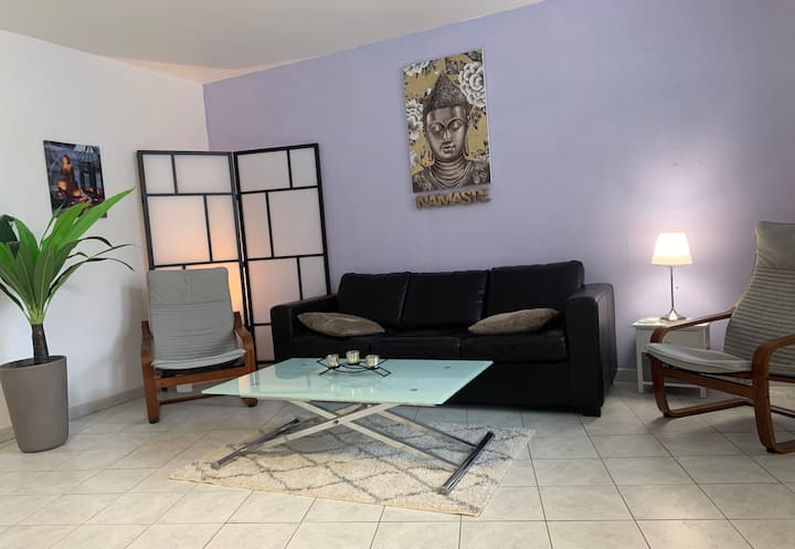 Appartement 95m2 - Plain-pied 4 Couchages + 1 Bébé - Senon