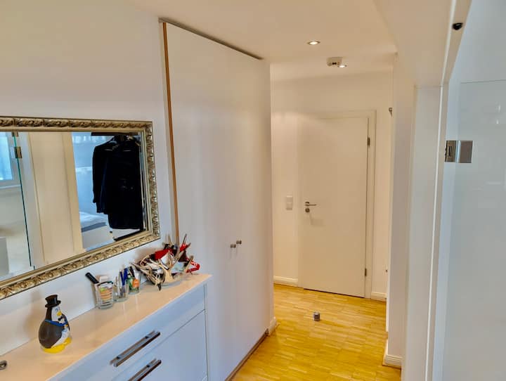 Hochwertig Apartament Düsseldorf Zentrum - Düsseldorf