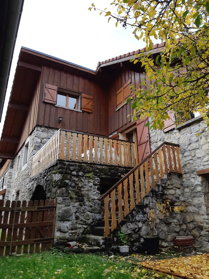 Maison à Louer En Saisonnier - Thollon-les-Mémises