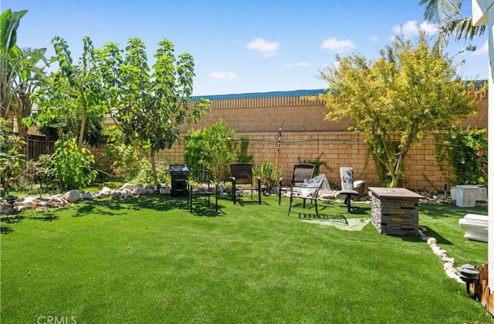 独立安静别墅 后院宽敞舒适 - 庫卡蒙格牧場