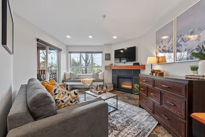 Cozy 1bd Suite In The Heart Of Whistler Village! - Whistler