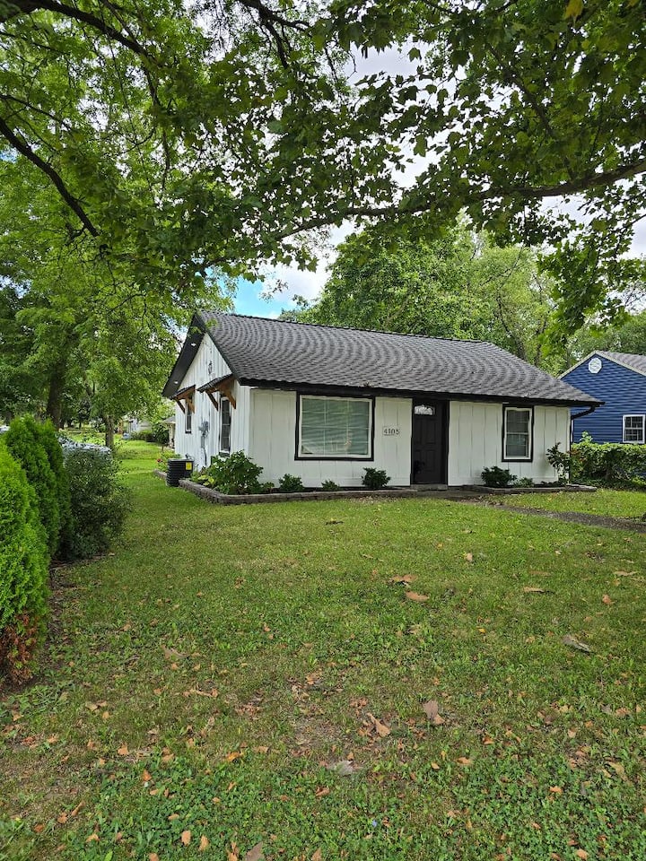 Kalamazoo Cutie Central Location - Kalamazoo, MI