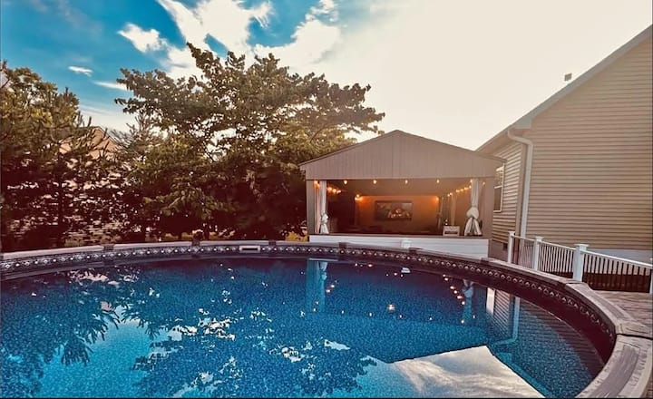 Stay & Play At Limestone Landing - Kelleys Island, OH