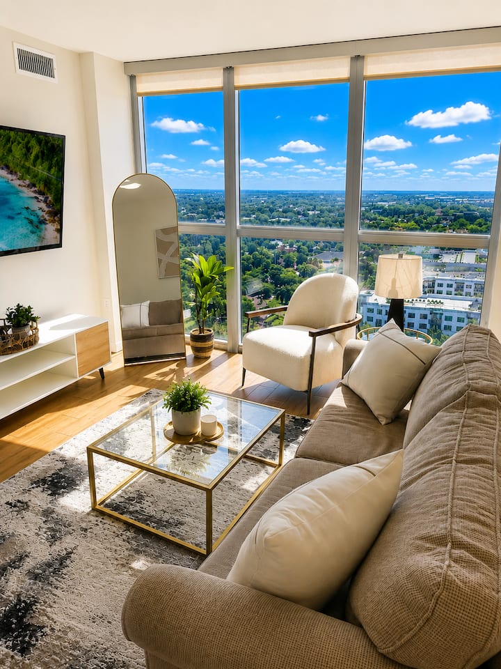 Serenity Luxe Suite - Fort Myers, FL