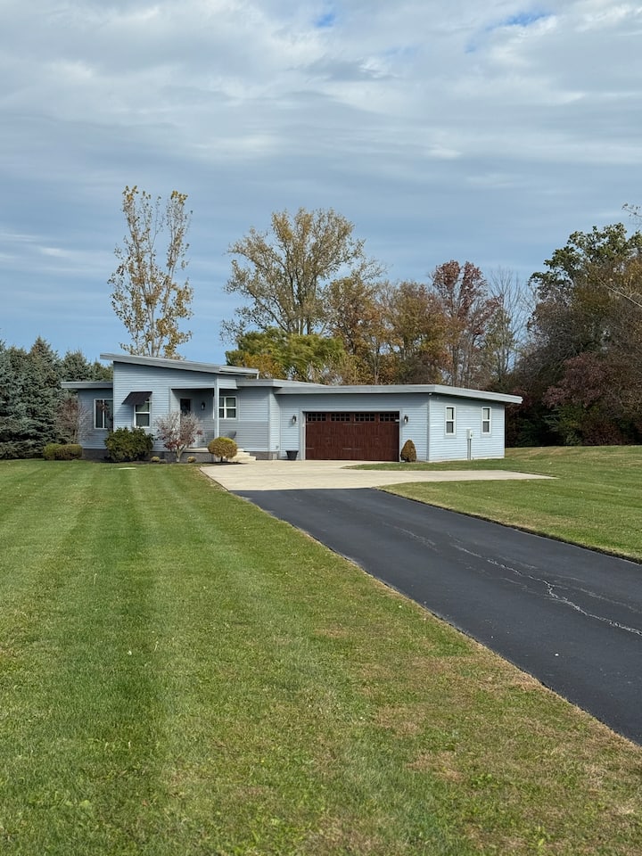 Sports And Thrills Retreat Near Cedar Point ! - Sandusky, OH