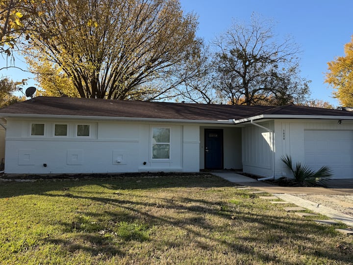 Family/group Friendly - Close To Downtown Dallas - Grand Prairie, TX