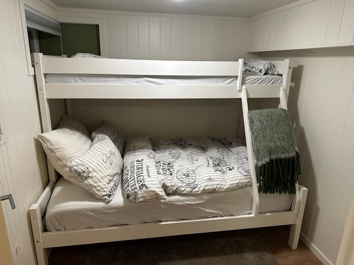 Koselig Nyoppusset Leilighet I Underetasjen - Stavanger