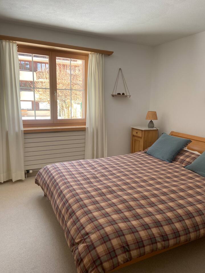 Bright, Cozy, Well Located Apartment In Klosters - Klosters-Serneus