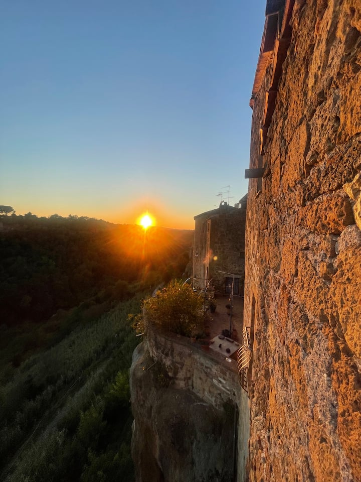 Casa Anastasia Overview & Winery - Pitigliano
