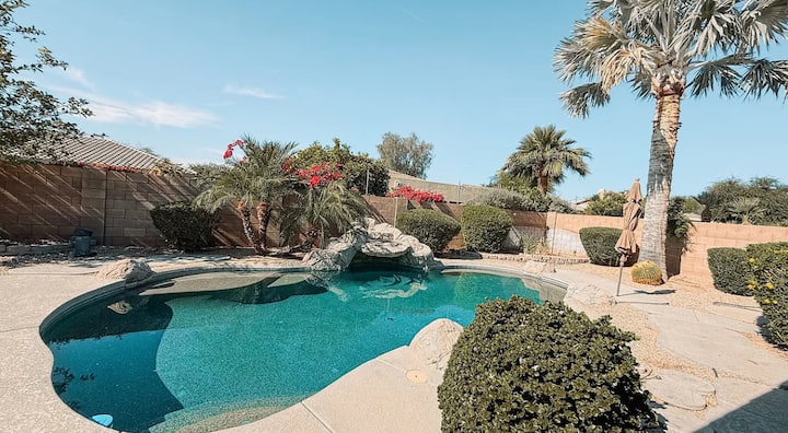 Quiet Spacious Suburban Gem - Avondale, AZ